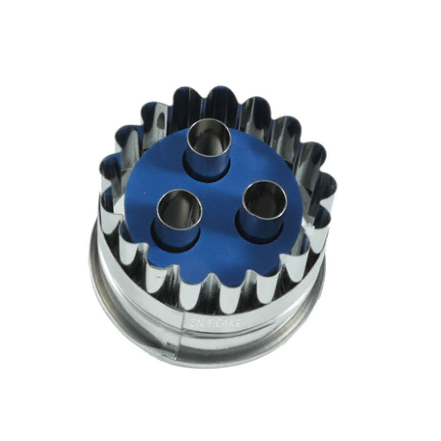 Round Linzer Cookie Cutter — NYCake.com