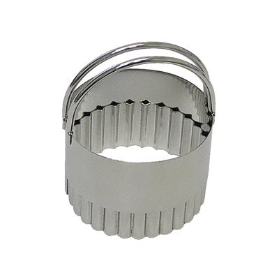Fluted Biscuit Round Cookie Cutter-Stainless Steel 2 1/3 Inch — NYCake.com